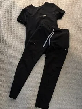 Figs | Other | Figs Black Medical Scrub Top And Straight Leg Pants Set ...